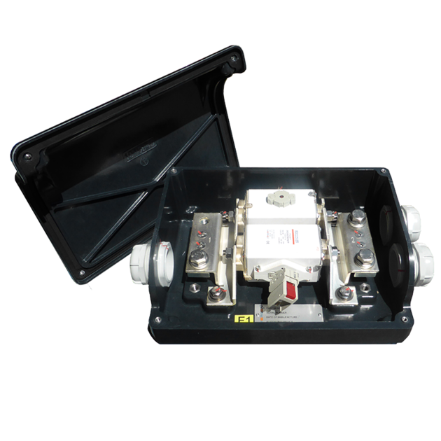 On-board Fuse boxes Power Transfer for Rail | Mersen